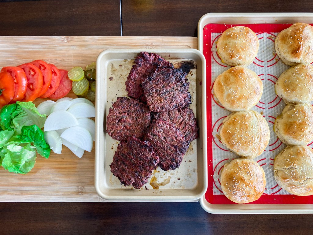 Best Ever Smoked Burgers - Lunch With Lynzee